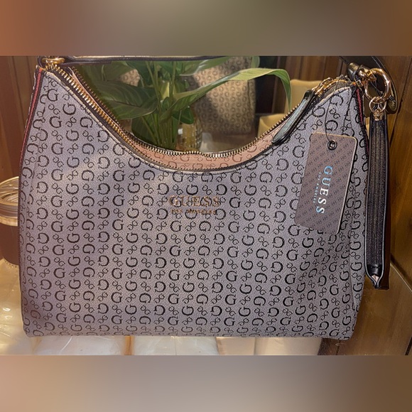 Guess | Bags | Guess Signature Black And Gray Tote Brand New | Poshmark